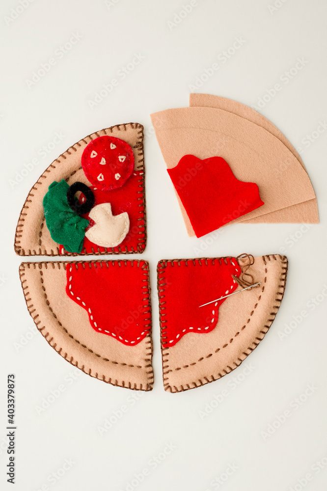 Felt pizza. Felt food toys for the kids. Preschool game for young ...