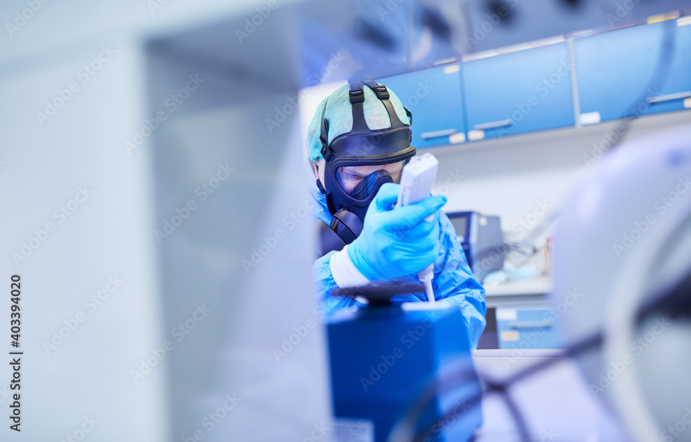 Chemists producing Covid-19 vaccine in the laboratory Stock Photo ...