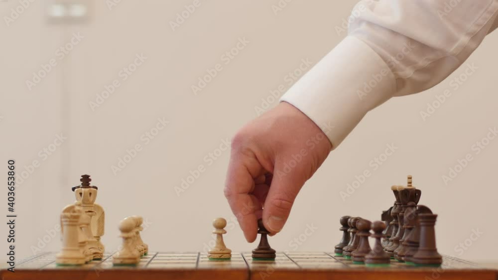 Video „Side view of Two handsome professional chess players playing on ...