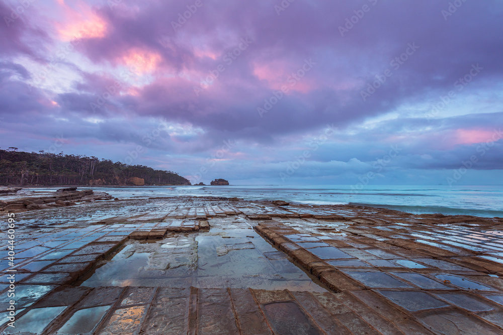 Beautiful pascal sunset over the Tessellated Pavement. A rare ...