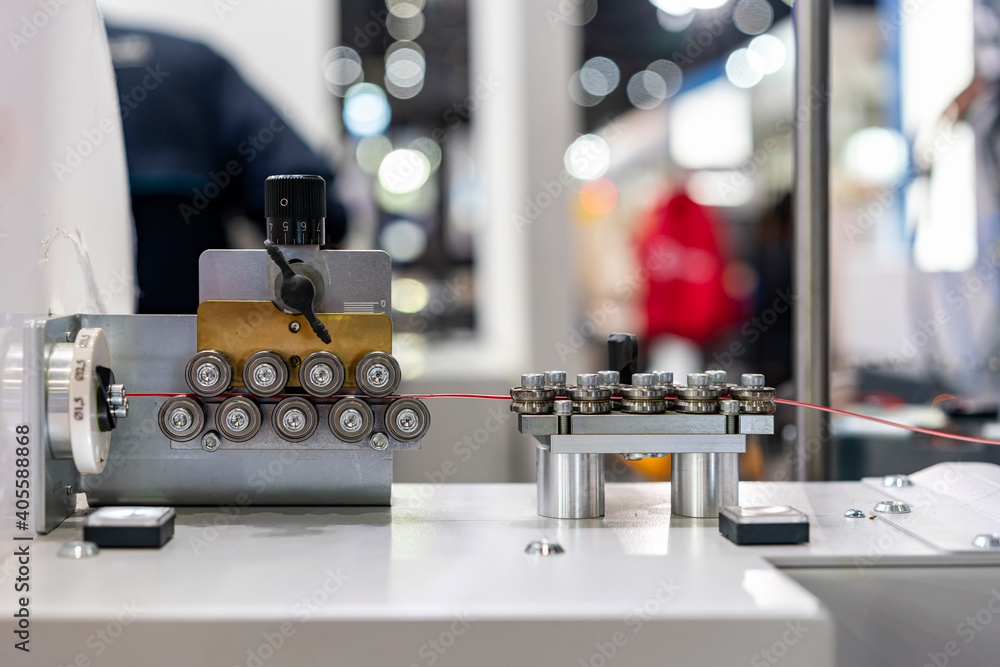 roller guide feeder unit device of automatic cable measuring cutting ...