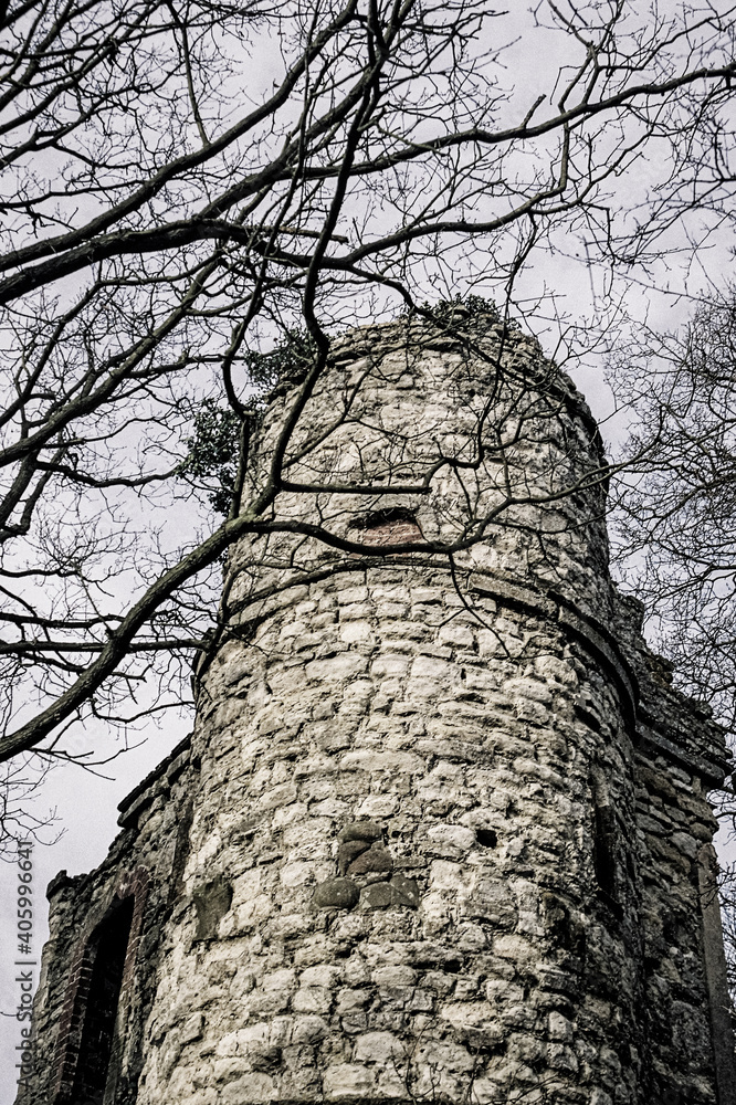 Ruined and abandoned castle in England - frightening, scaring ...