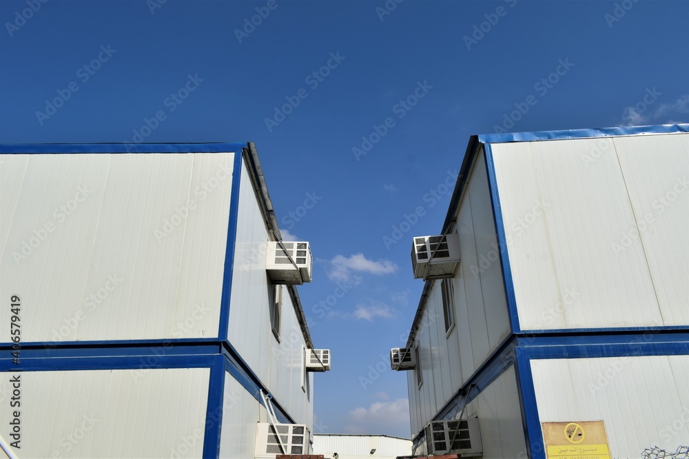 Portable house and office cabins. Labor Camp. Porta cabin. small ...