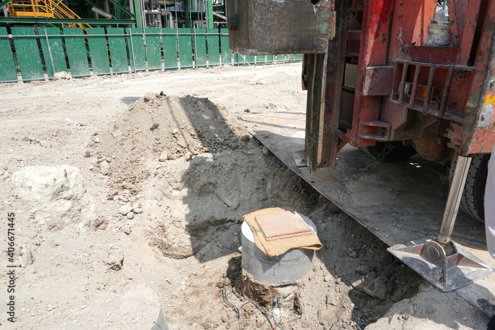 Dynamic load test machine in the process of pile driving is part of ...