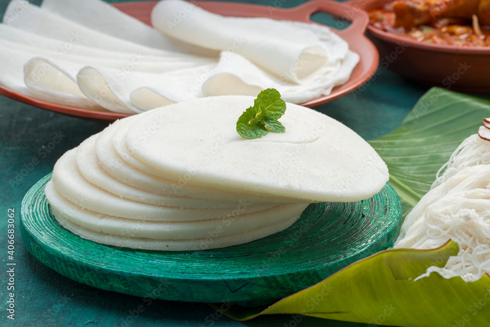 Chicken curry with pathir and ideyappam,a good combination of chicken ...