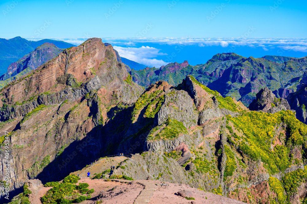 Stockfoto Beautiful view from Mountain "Pico do Arieiro" - hiking trail ...