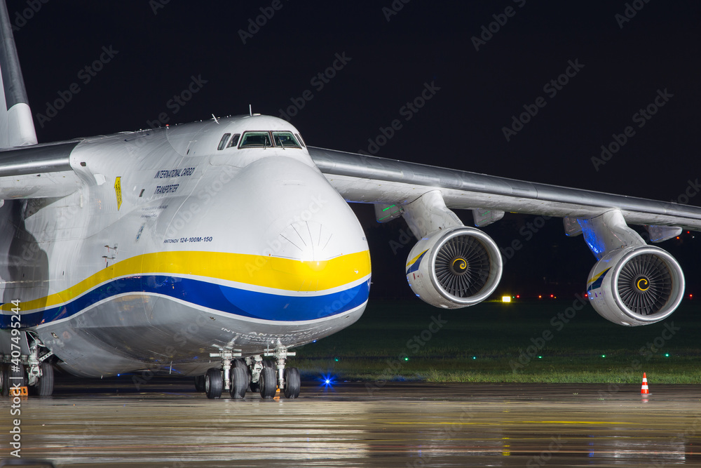 Antonov AN-124 cargo jet sitting on the airport ramp Stock Photo ...
