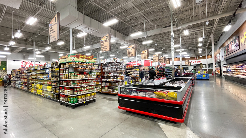 An overview of multiple aisle of a Bravo Market Grocery Store in ...