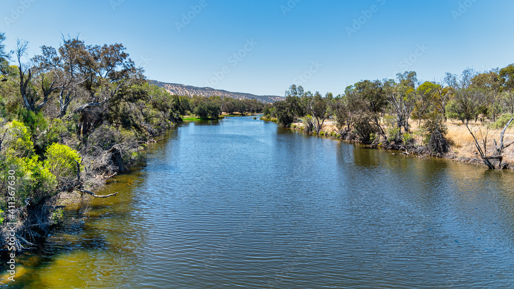 The Avon River is a tributary of the Swan River, the Avon flows 240 ...