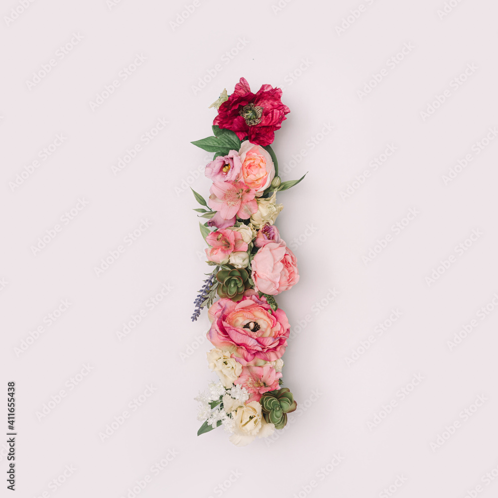 Letter I made of real natural flowers and leaves. Flower font concept ...