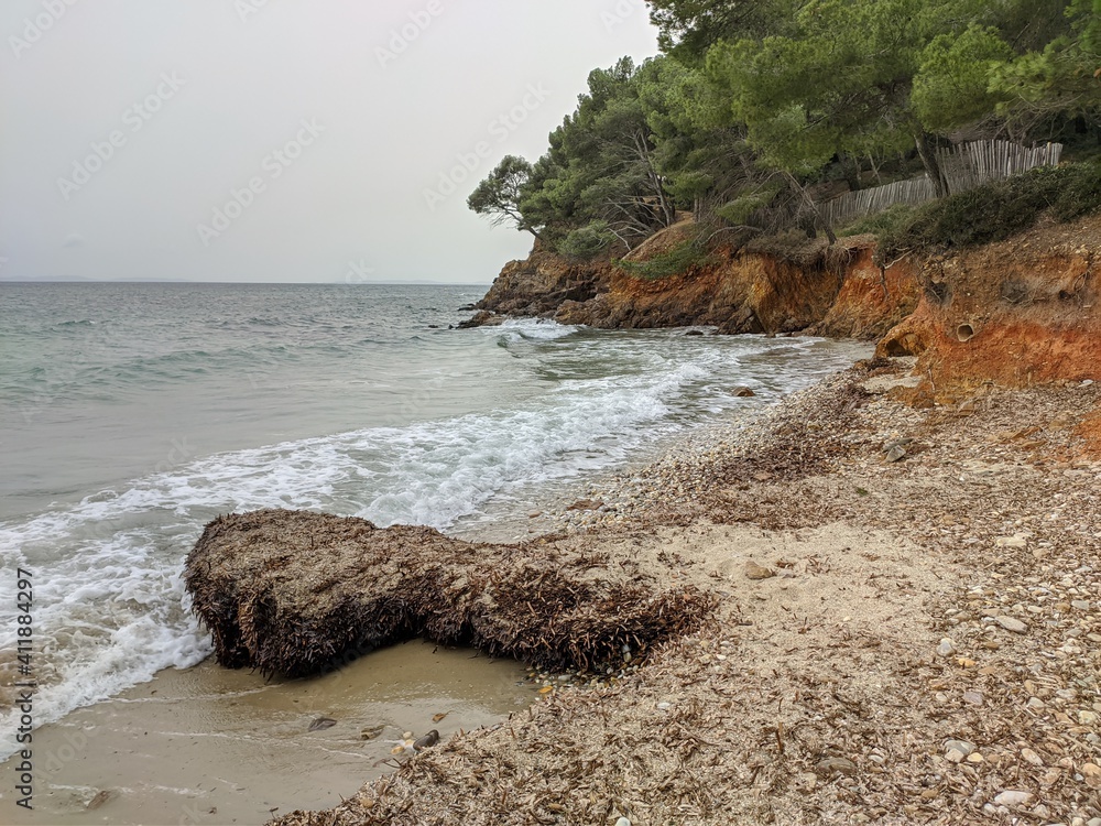 Stockfoto Plage Sentier du littoral, bord de mer méditerranée à hyères ...