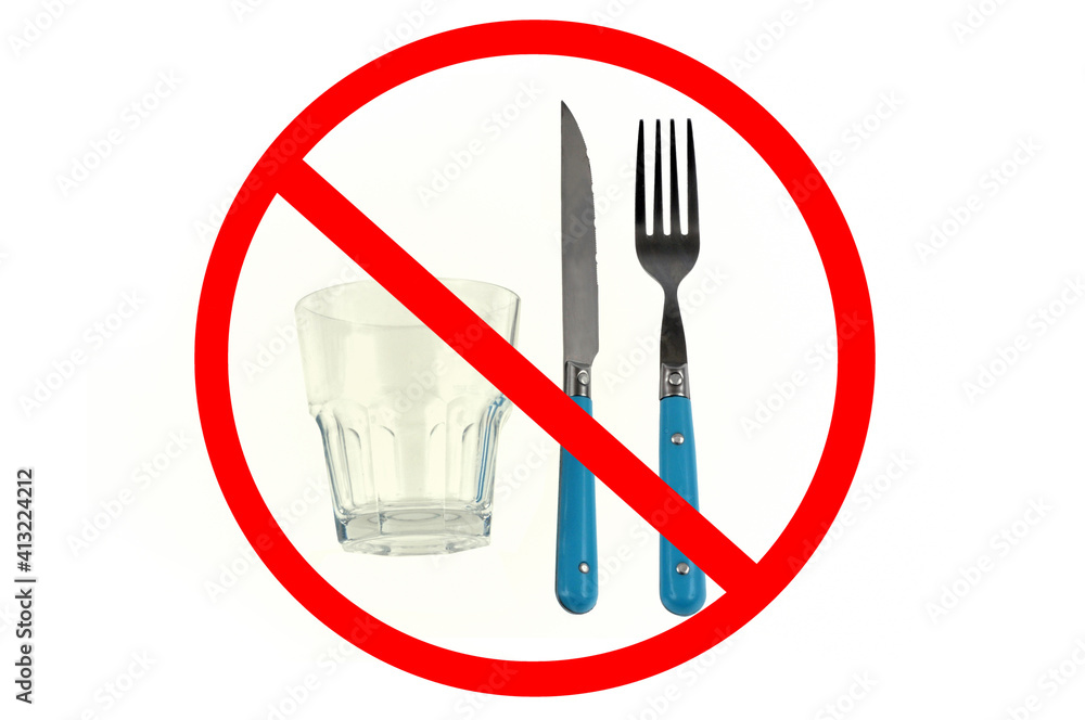 Concept d'interdiction de manger avec un panneau Stock Photo | Adobe Stock Concept d'interdiction de manger avec un panneau Stock Photo | Adobe Stock