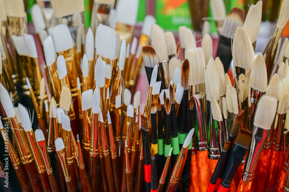 Stunning and sophisticated paint brushes in the shop. Natural squirrel ...