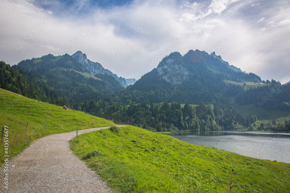 Fotografia do Stock: Schwarzsee, Lac noir, canton de Fribourg, Suisse ...