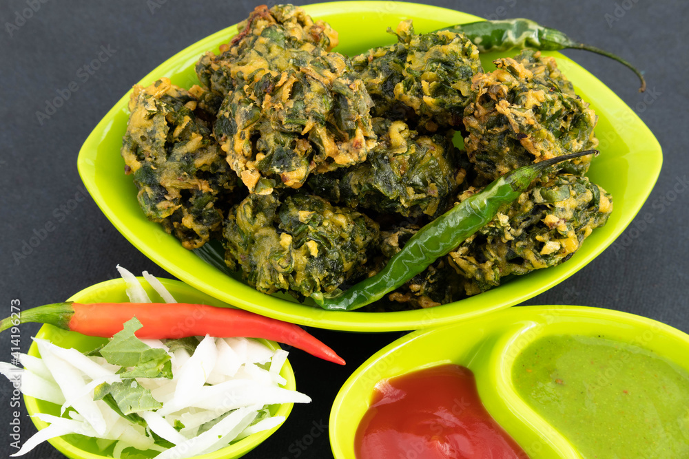 Indian Street Food Palak Pakoda Bhajji Chaat Or Paalak Pakora Bajji ...
