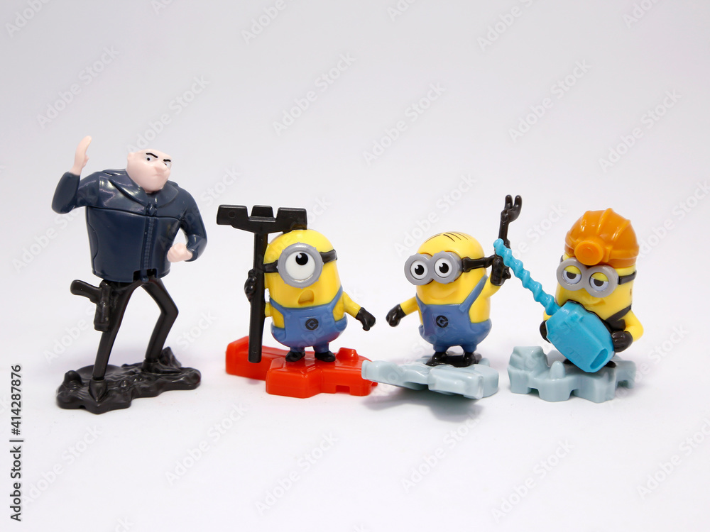 Minions and Gru. Villain Gru. Mains minions of the movies. Characters ...