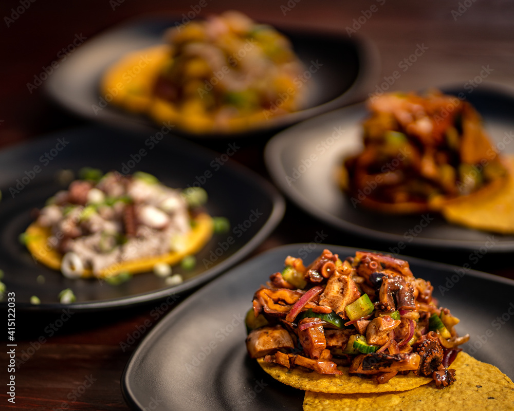 tostadas de mariscos ceviche camaron pulpo frutos del mar comida ...