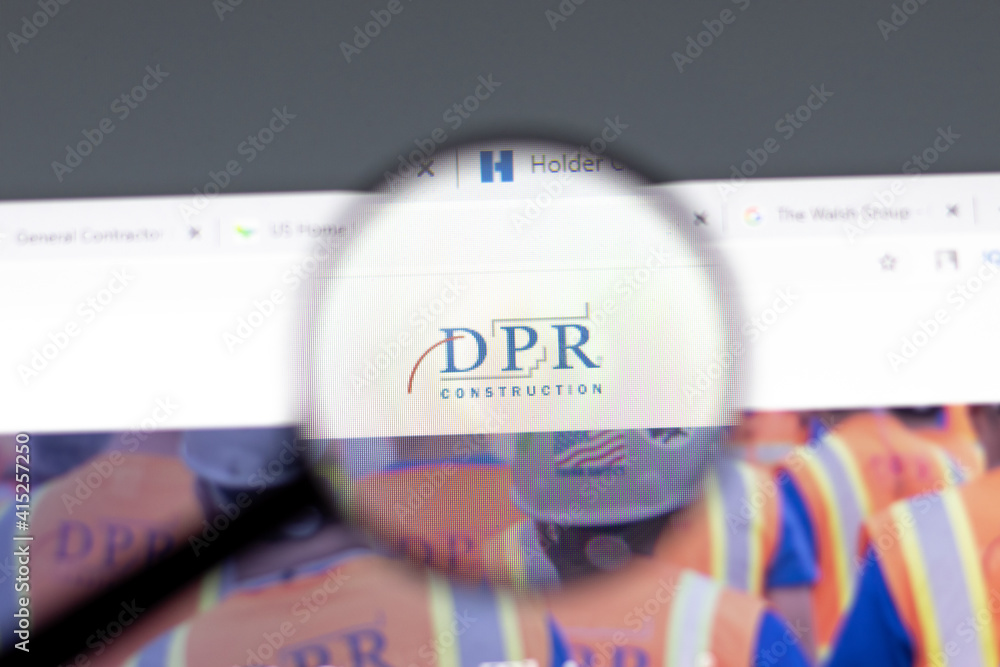 New York, USA - 15 February 2021: DPR Construction website in browser ...