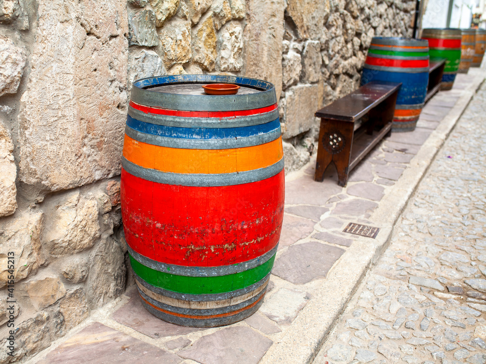 Barriles de colores en la calle. Hostelería. Stock Photo | Adobe Stock