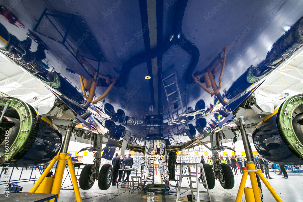 Ryanair airplane repair base. Boeing 737-800 on repair. Stock-Foto ...