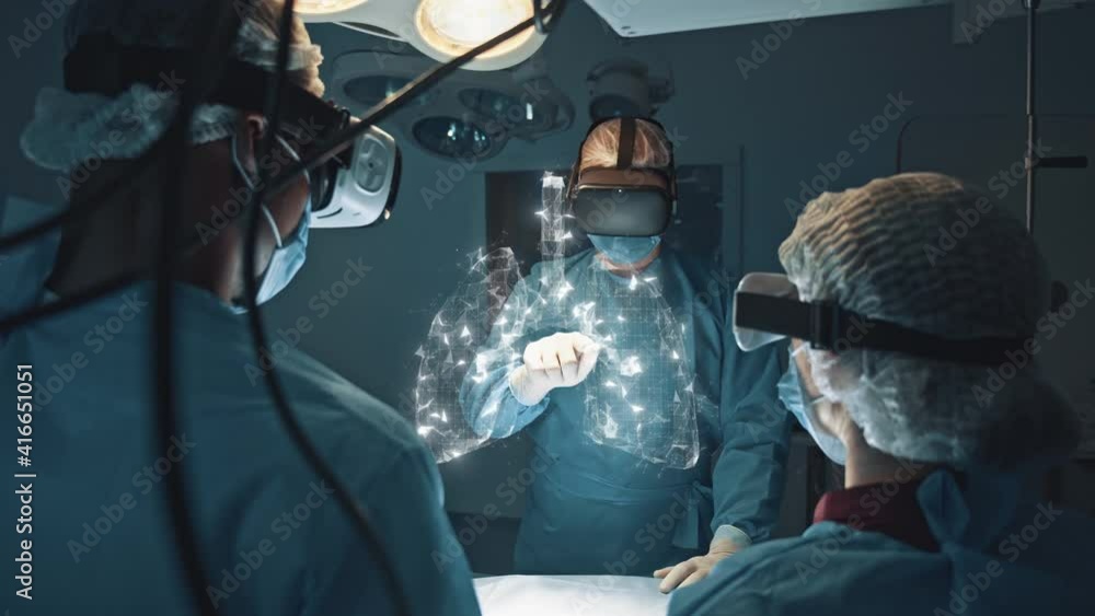 Surgeons Use Augmented Reality VR Glasses to Investigate Patient Lungs ...