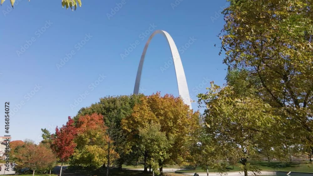 The Gateway Arch is a monument in down town St. Louis, Missouri ...