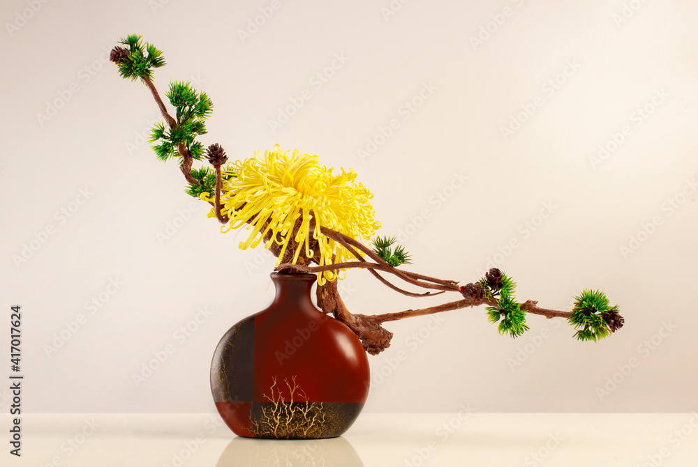 Ikebana. Refined simplicity in the interior. Japanese culture ...