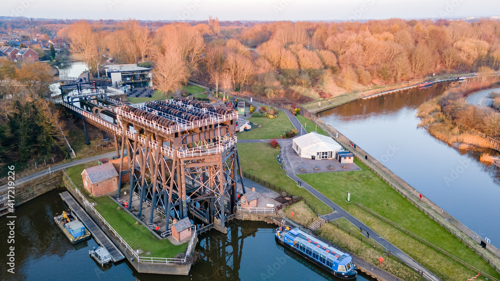 The Anderton Boat Lift is a two caisson lift lock near the village of ...