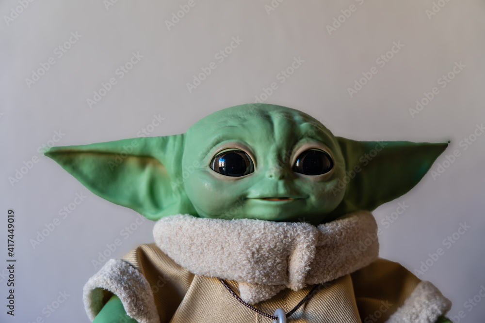 Foto de DECEMBER 2020: The Child or baby Yoda, fictional character from ...