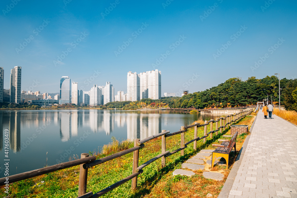 Modern skyscrapers and Gwanggyo Lake Park in Suwon, Korea Stock Photo ...