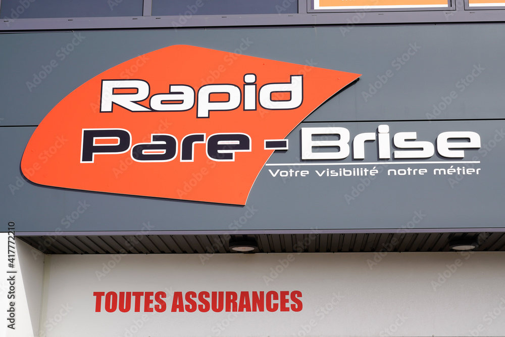 Rapid pare-brise car garage sign logo of service shop to vehicle glass ...