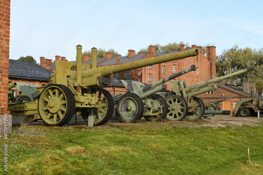 Artillery Museum of Finland. Guns that are located in gun yard ...