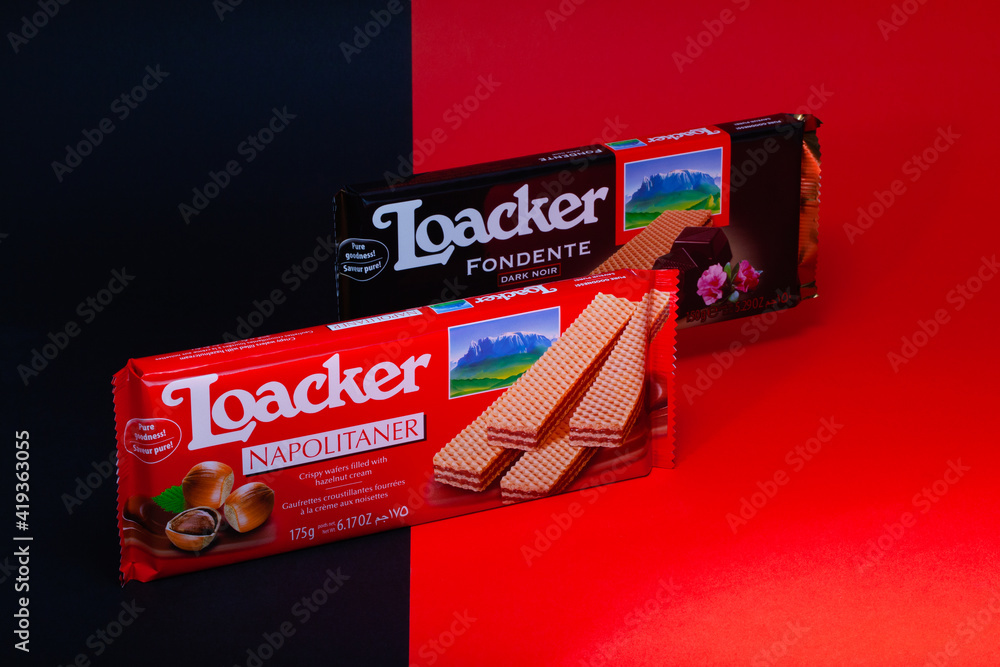 LOACKER Napolitaner Wafers on the black and red background Stock-Foto ...