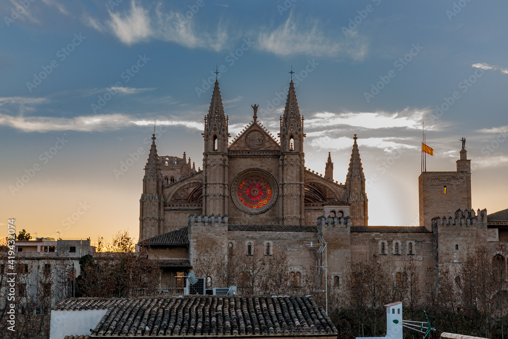 Catedral-Basílica de Santa María de Mallorca, Ornate Gothic edifice ...