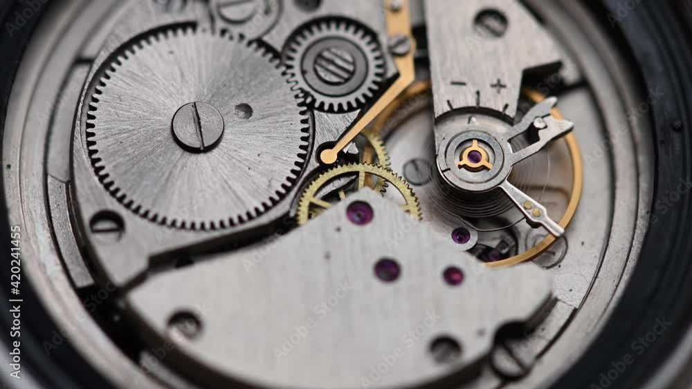 Vidéo Stock Internal working mechanism of the wristwatch with a rapidly ...