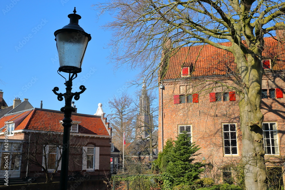 Tinnenburg House (on the right side), an impressive historic building ...