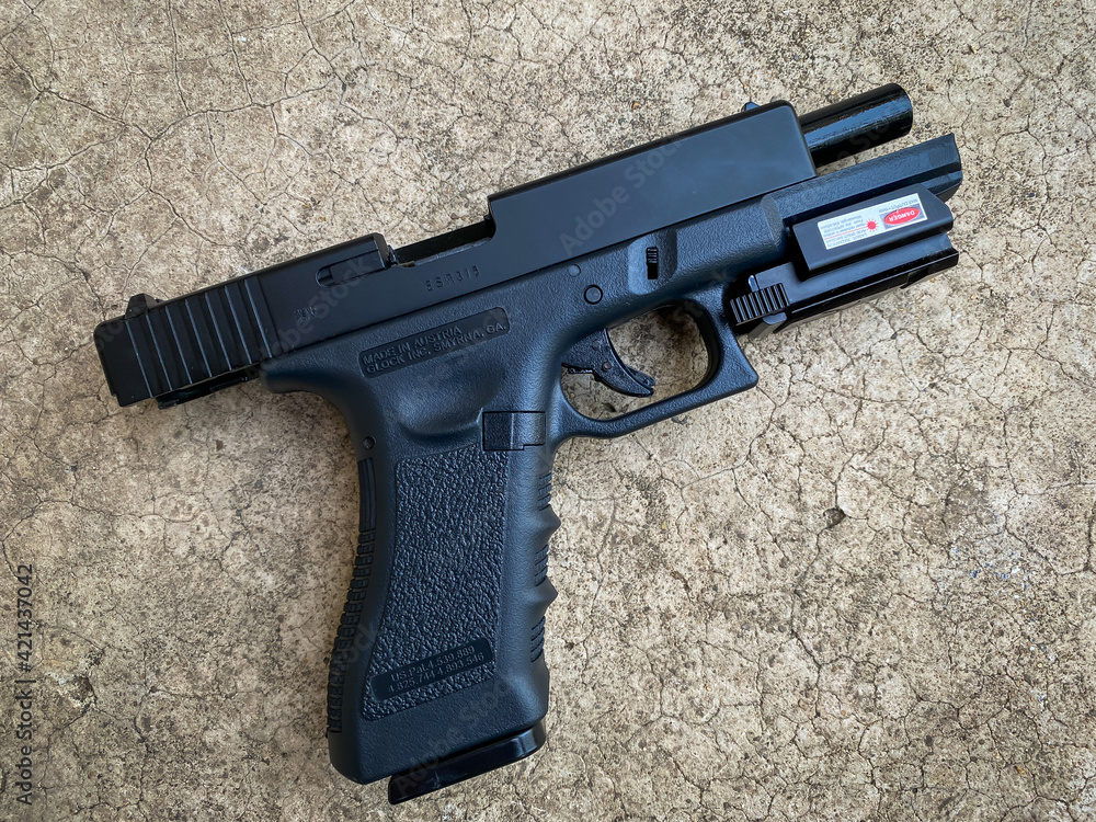 Foto de Bangkok Thailand - 21 February 2021: Air soft gun Glock 18C ...