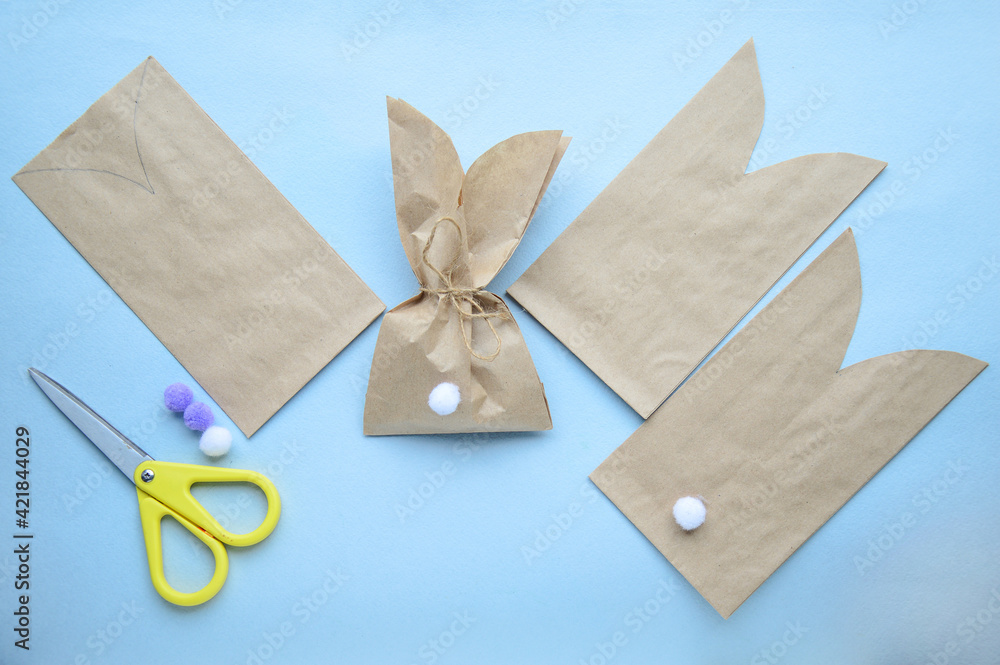 Easter crafts with children. Craft packages in the form of Easter ...