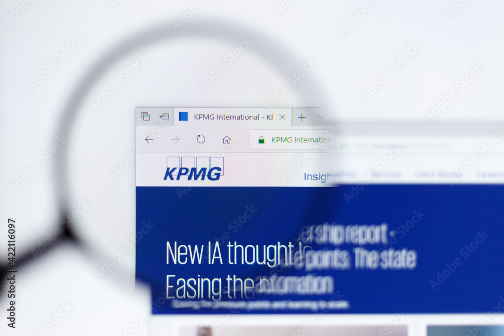Foto de Moscow / Russia - 04.08.2019: KPMG logo on the official website ...