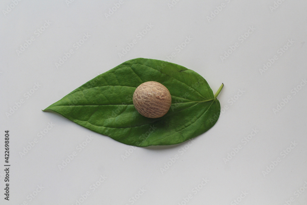 Betel Leaf, Areca nut, Rice, Kumkum & Turmeric, for puja or wedding ...