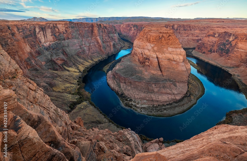 Arizona meander Horseshoe Bend of the Colorado River in Glen Canyon ...