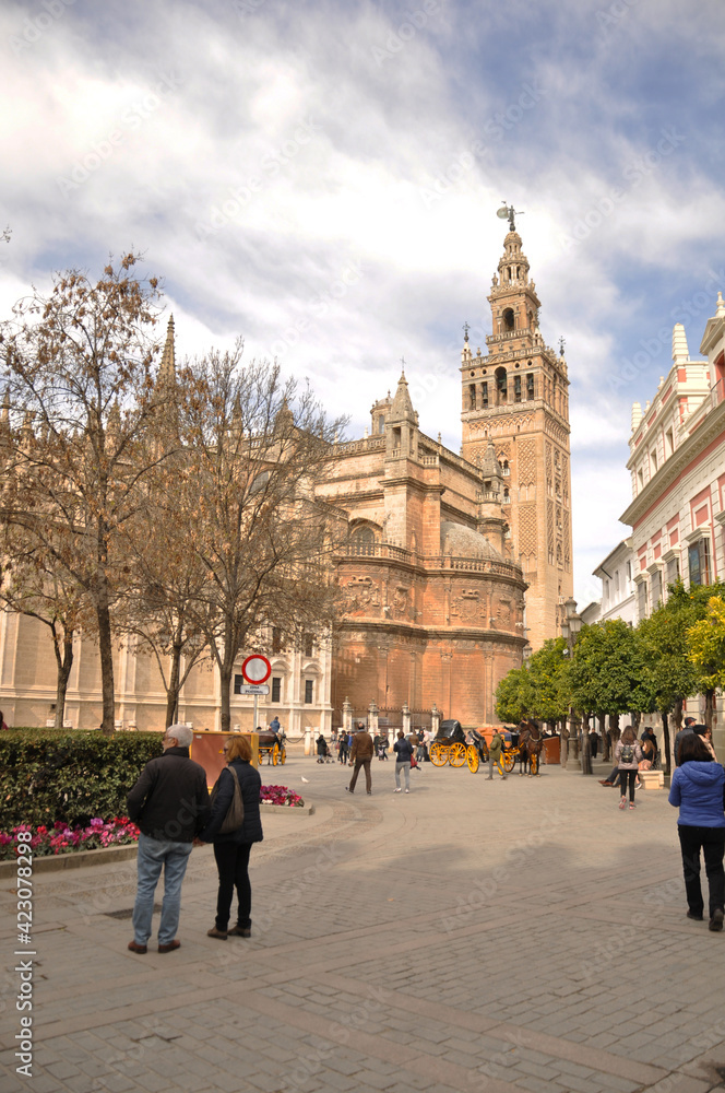 Seville Cathedral (Catedral de Santa Maria de la Sede de Sevilla) view ...