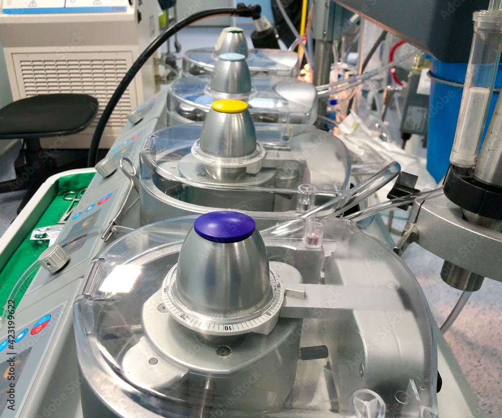 Roller pumps of heart lung machine for cardiopulmonary bypass in open ...