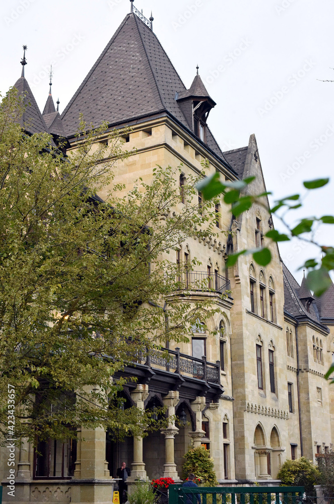 Cumberland Castle was built as a residential castle for the Guelphs ...