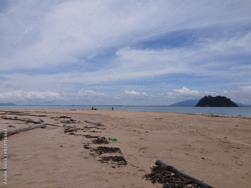The Mystical Paradise of Satang Island, Undiscovered by Many in the ...