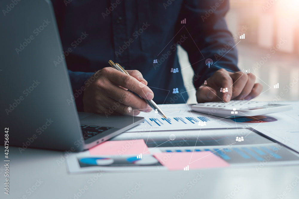 Business people analyze data graphs and graphs economic growth ...