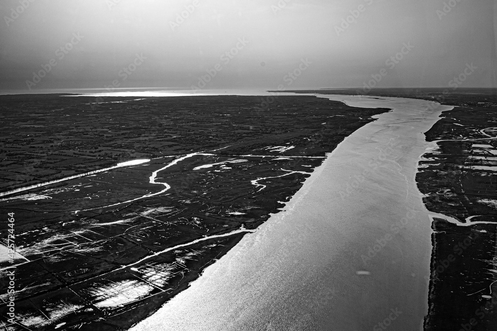 Loire river estuary estuaire de loire saint nazaire vu du ciel from ...