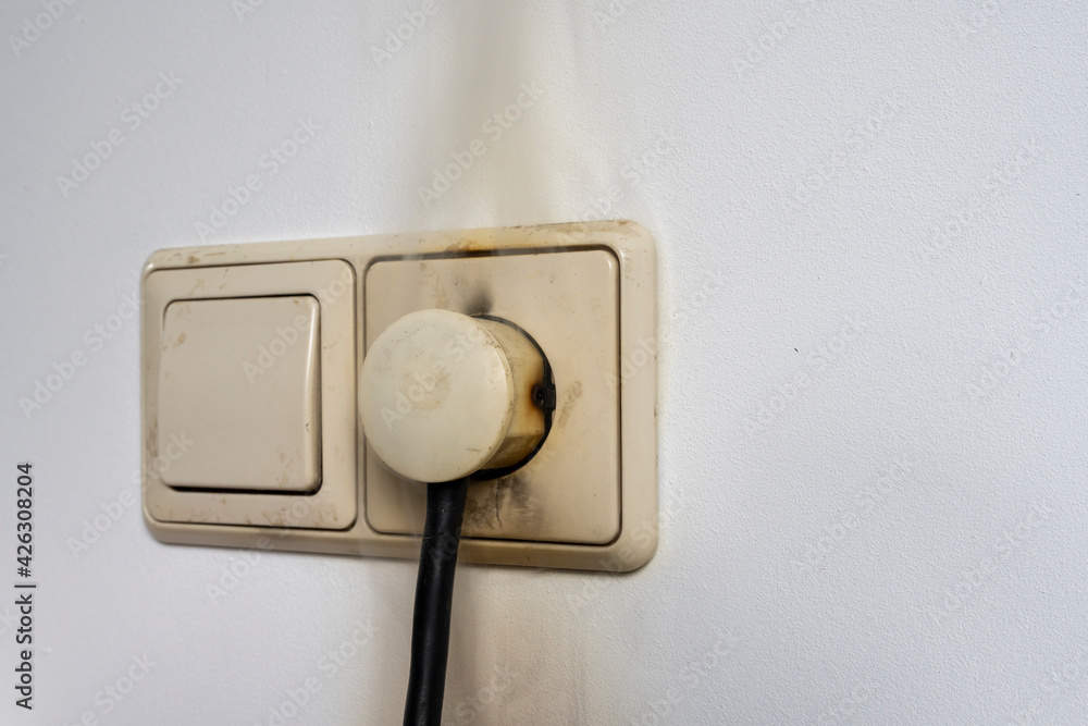 Electricity short circuit Electrical failure resulting in electricity ...