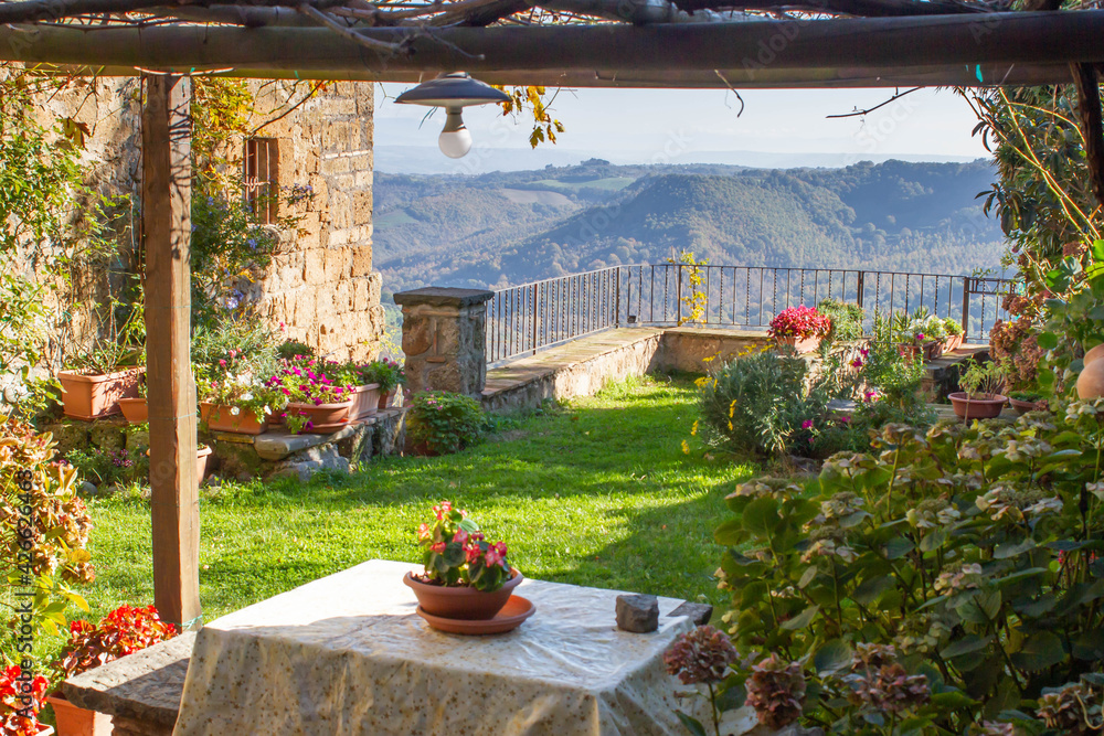 The garden terrace at Civita di Bagnoregio that overlook The "Cathedral ...