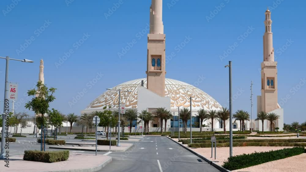 Sheikh Khalifa Bin Zayed mosque in Al Ain city of the Abu Dhabi Emirate ...
